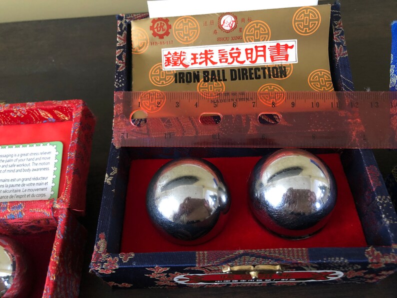 Boules Anti Stress Chinoises /chinese Pair off Boarding Iron Balls - Etsy
