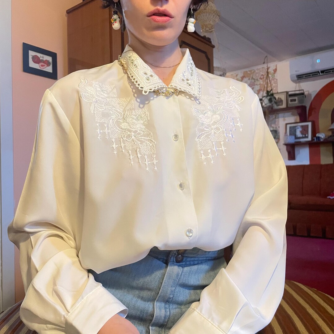 1980s Satin Twee Embroidered Ribbon With Flowers Long Sleeve Blouse ...