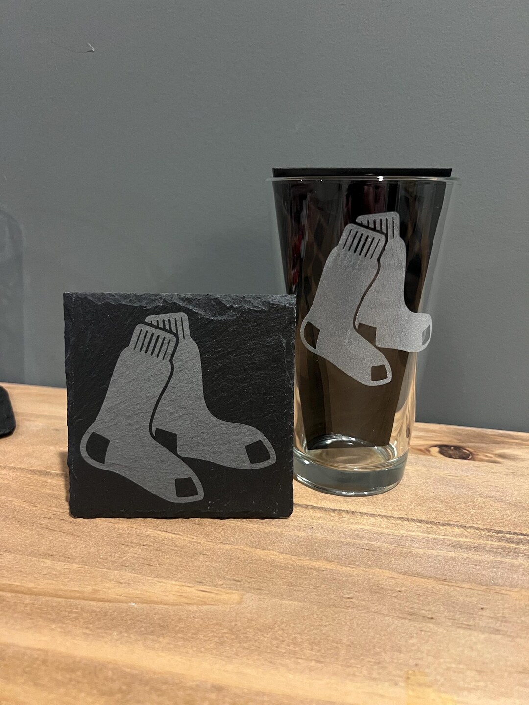 Boston Red Sox “citgo Sign” Double Sided Etched Pint Glass and Slate ...