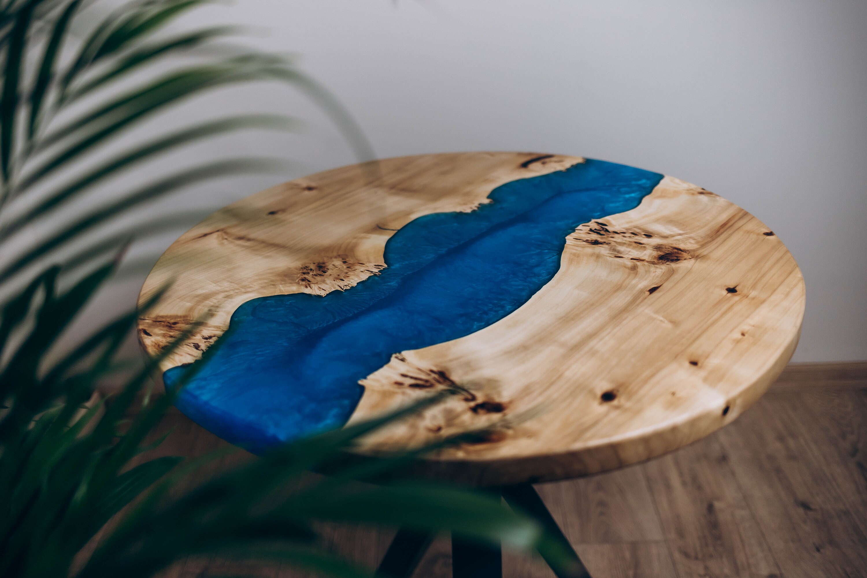 Custom Round Epoxy Wood Table Craft Table Dining Table - Etsy
