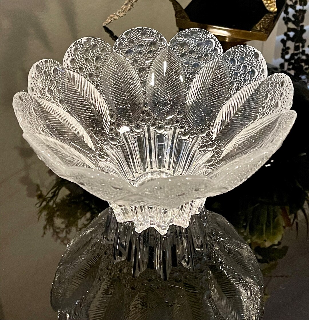 German Crystal Art Glass ~ Leaf Design ~ MEDEA Bowl ~ Lausitzer Germany ...