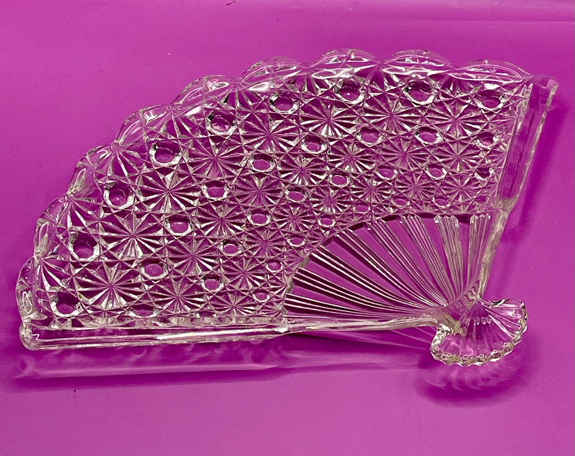 Fenton Fan Shaped Serving Plate Starburst Daisy Bubble Motif - Etsy