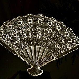 Fenton Fan Shaped Serving Plate ~ Starburst Daisy Bubble Motif ...