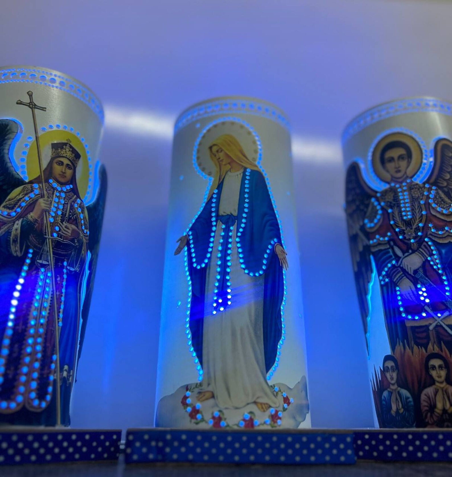 Termo Plastic Et-custom Made Lights - Etsy