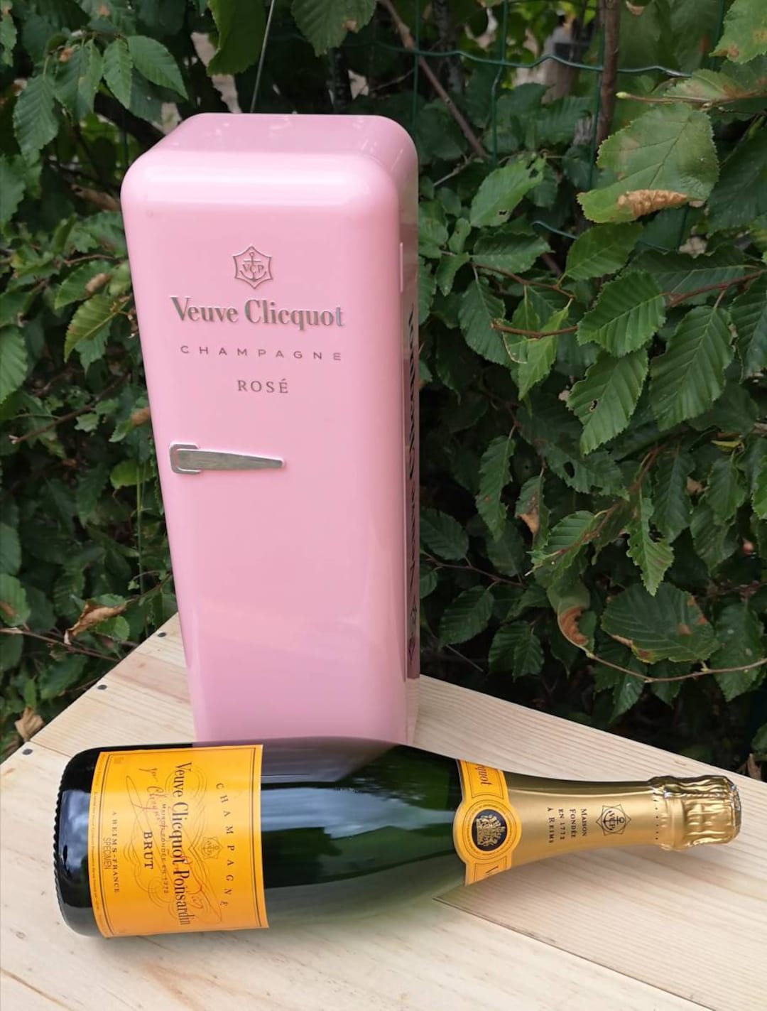 Pink French Veuve Clicquot Fridge Box, Champagne Gift, Picnic ...