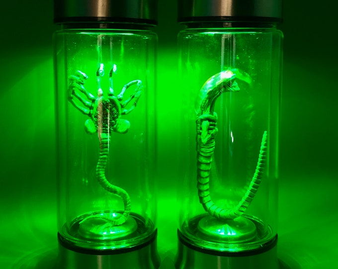 Alien Xenomorph Specimen in a Jar - Etsy