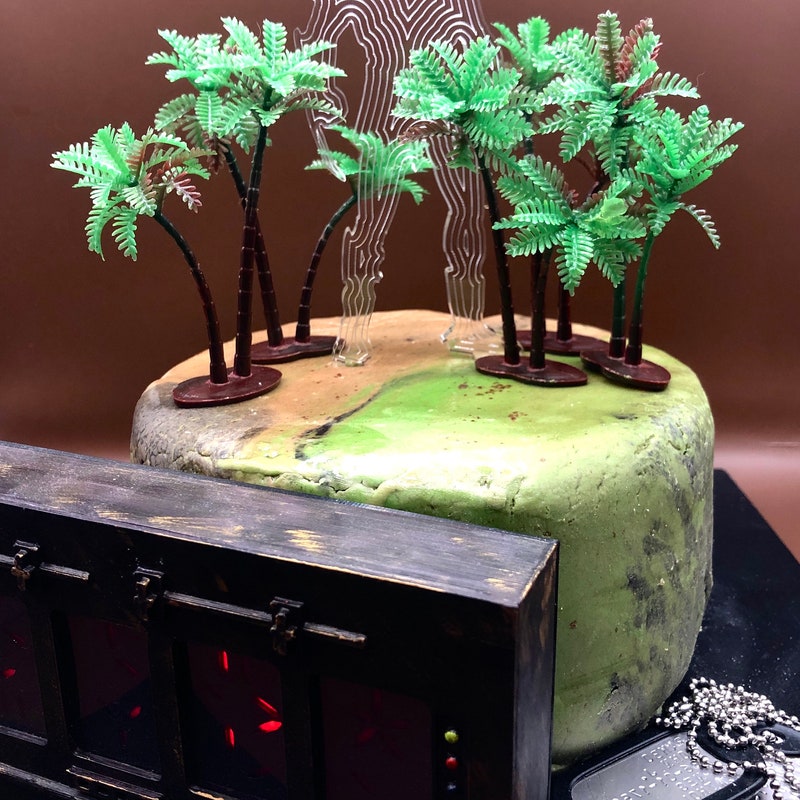 Predator Tree Topper - Etsy