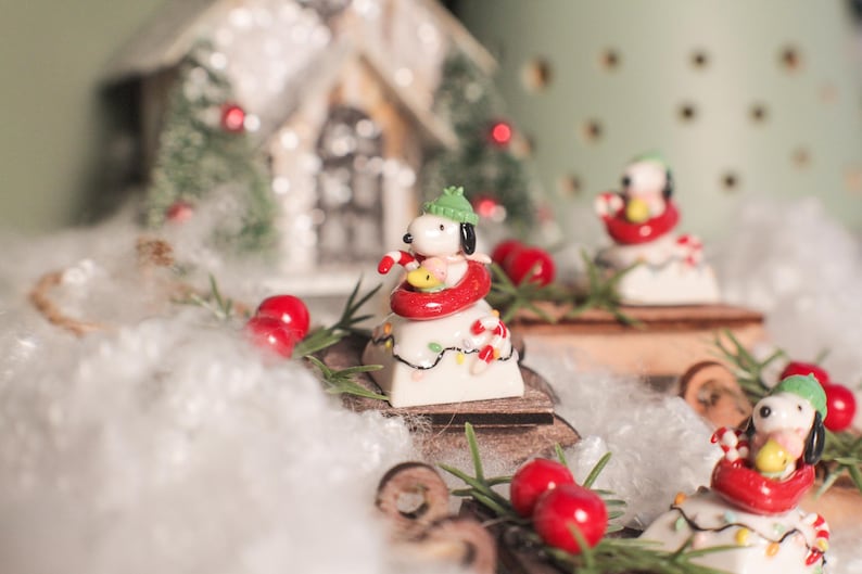 Snoopy & Woodstock Sledding - Etsy