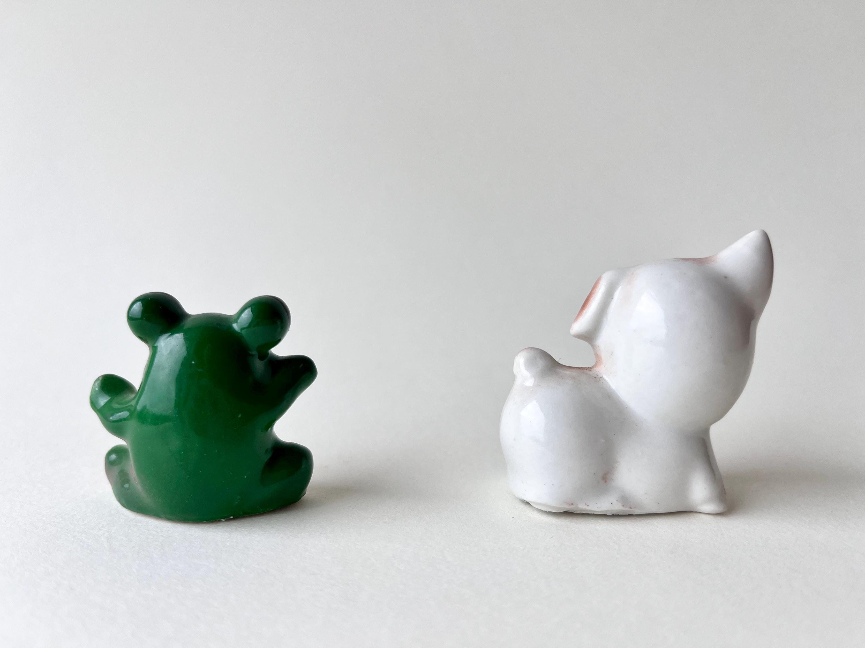 Tiny Vintage Anthropomorphic Pig and Frog Figurines Hand Painted Kitsch ...