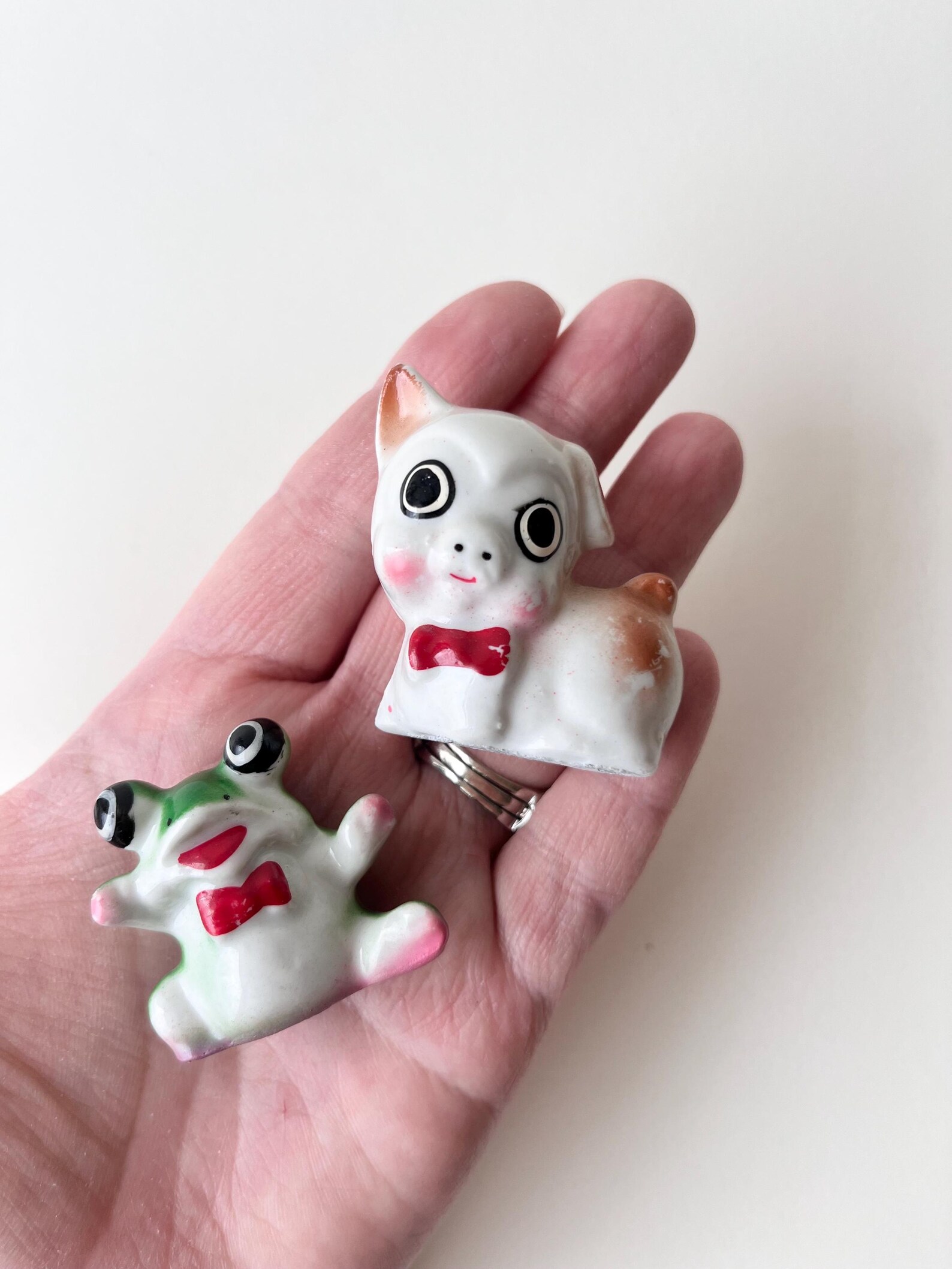 Tiny Vintage Anthropomorphic Pig and Frog Figurines Hand Painted Kitsch ...