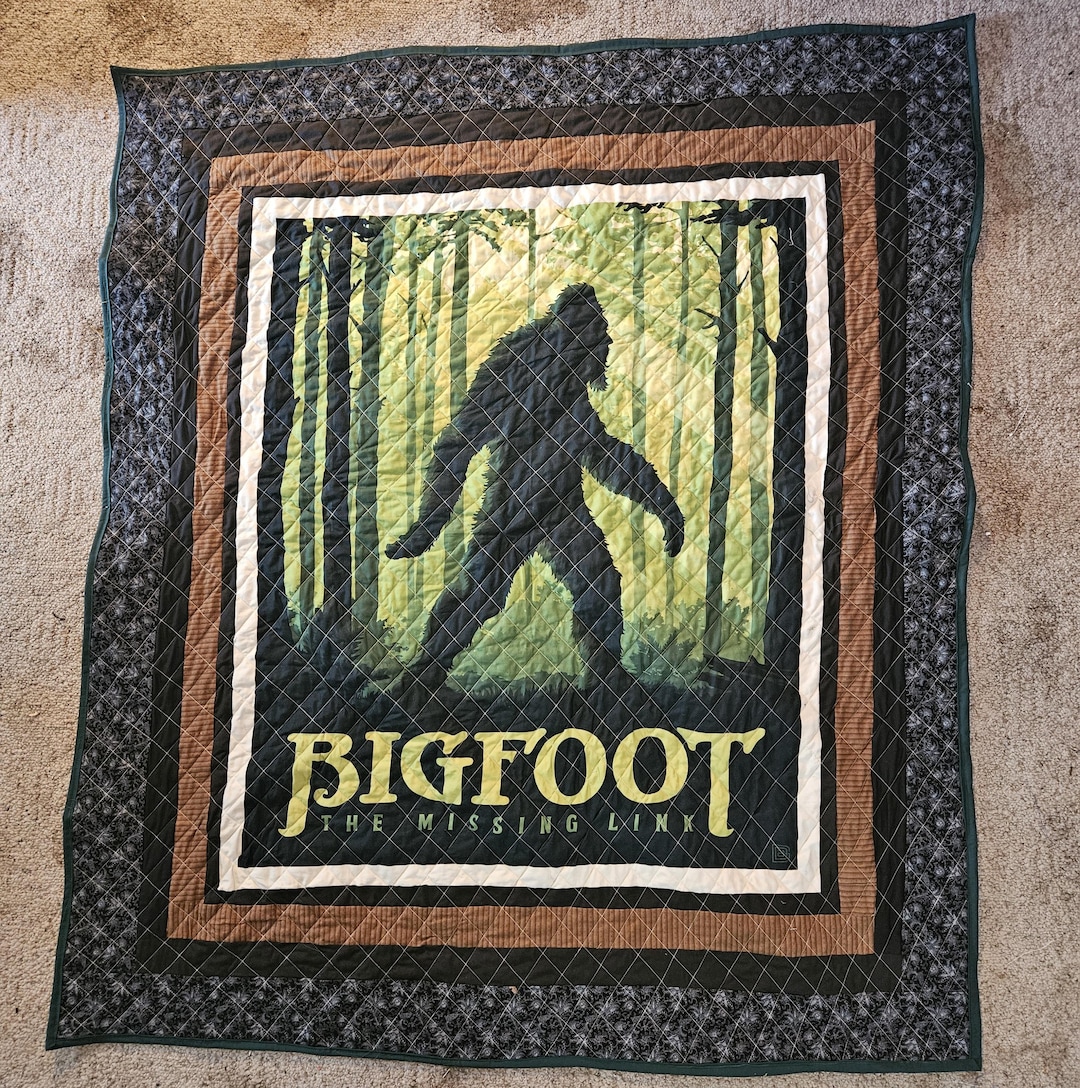 Bigfoot 2 Quilt - Etsy