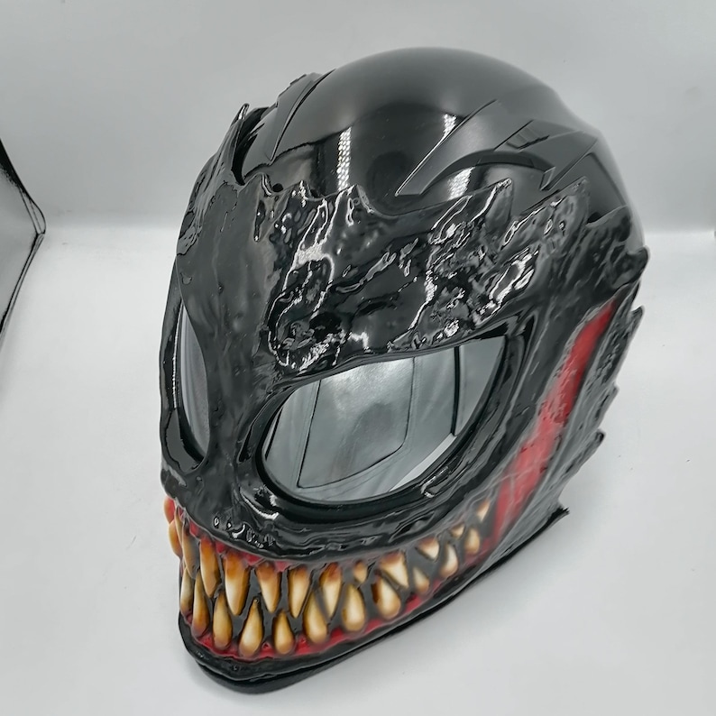 Venom Motorcycle Helmet: Custom Airbrush 3D Art, DOT/ECE Approved - Etsy