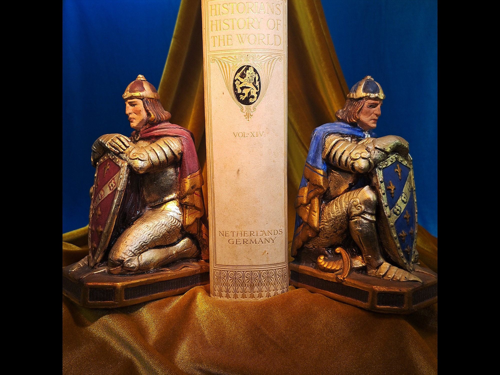 Hard to Find Armor Bronze Kneeling Knight Polychrome Bookends - Etsy