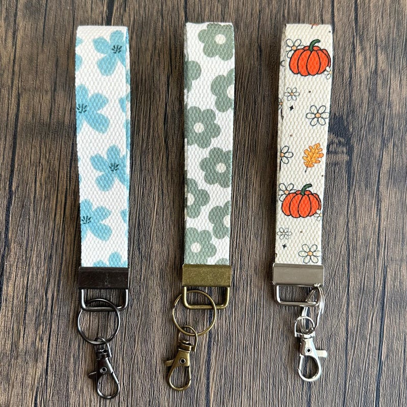 Cute Wristlet for Keys - Etsy
