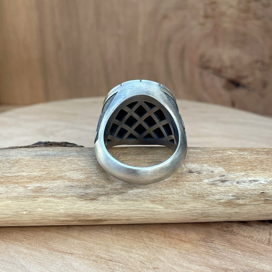 Leo Engraved Sterling Silver Signet Ring: Zodiac Lion Jewelry - Etsy