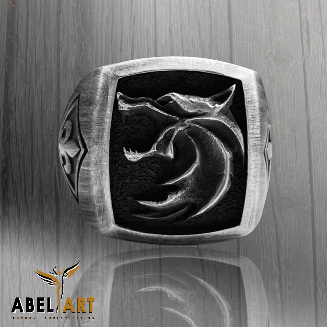Wolf Witcher Sterling Silver Ring: Engraved Geralt of Rivia Gift - Etsy