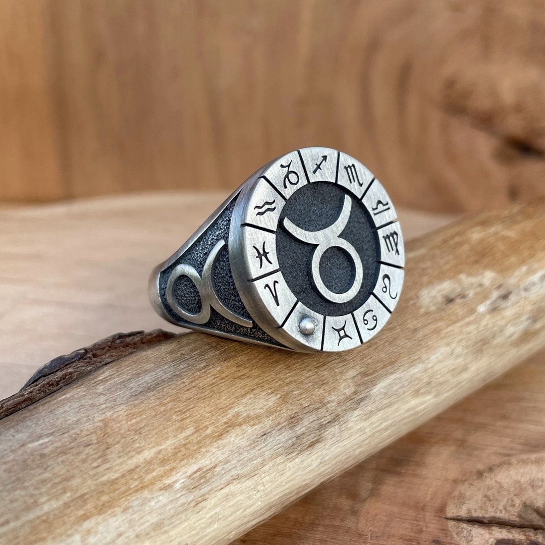 Taurus Pinky Signet Ring for Men, Oxidized Zodiac Sign Signet Ring in ...