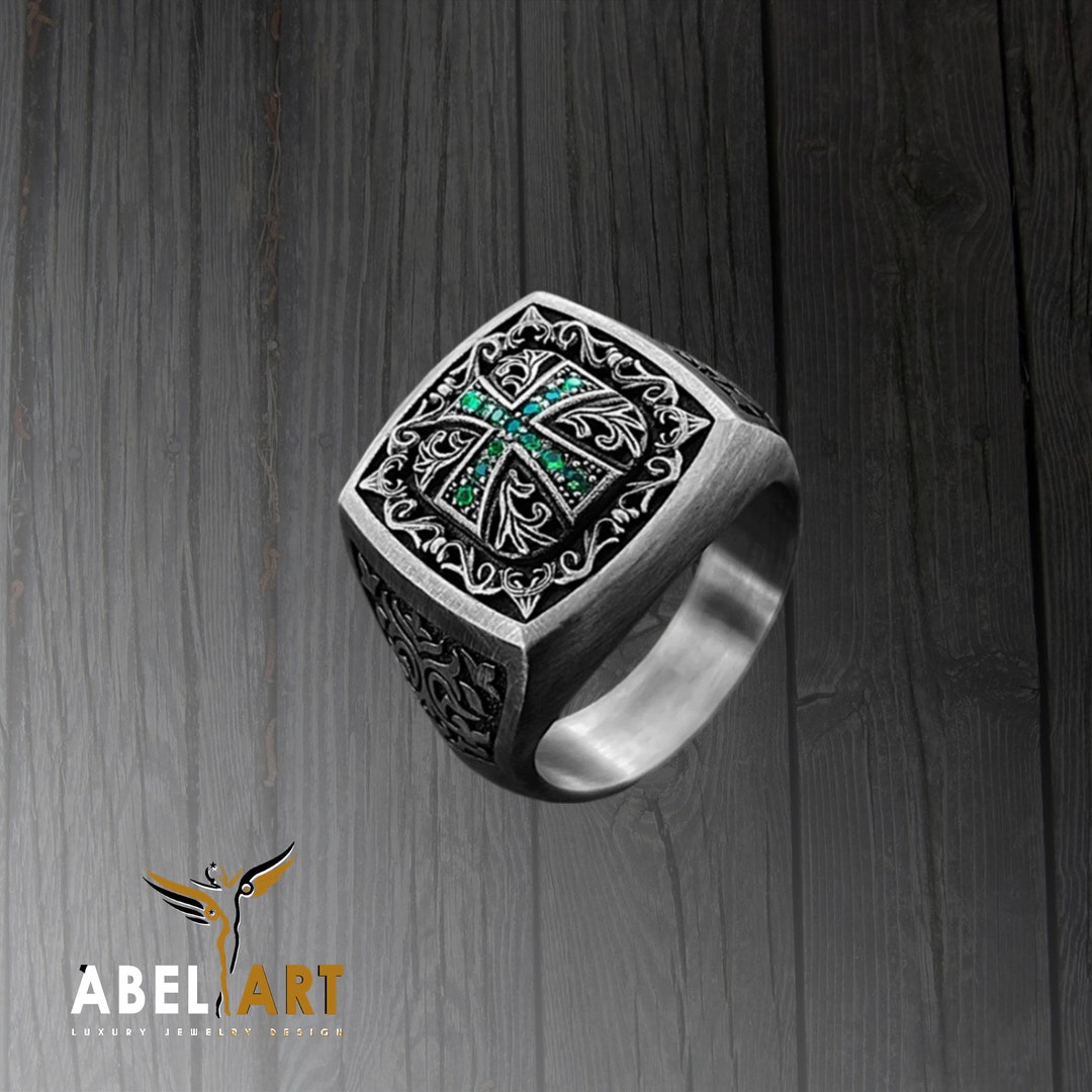 Maltese Gemstone Christian Signet Cross Ring, Green Zircon Templer ...