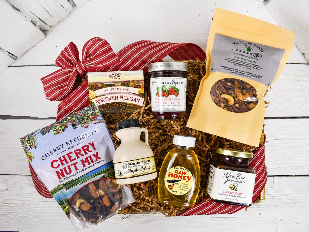 Michigan Food Gift Basket: Local Maple Syrup, Cherry Nut Mix & Honey - Etsy