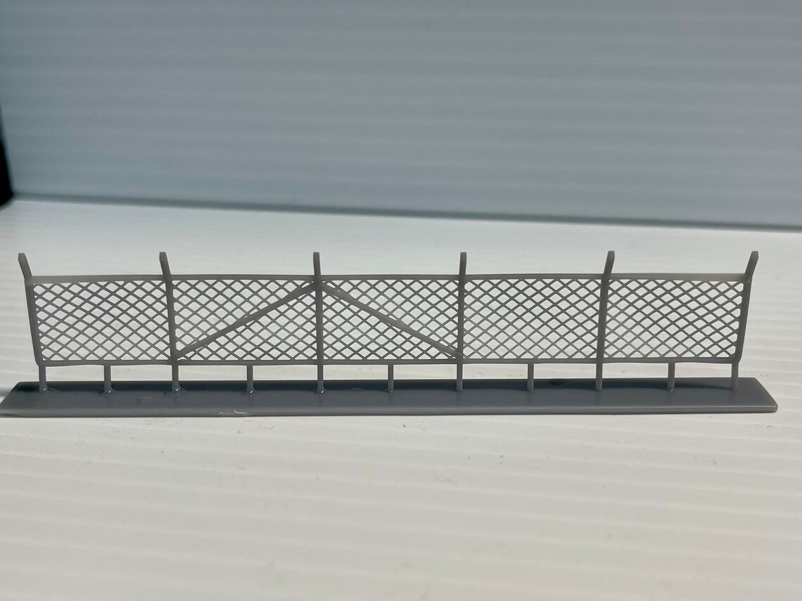 N Scale Chain Link Fence - Set of 5 - Etsy