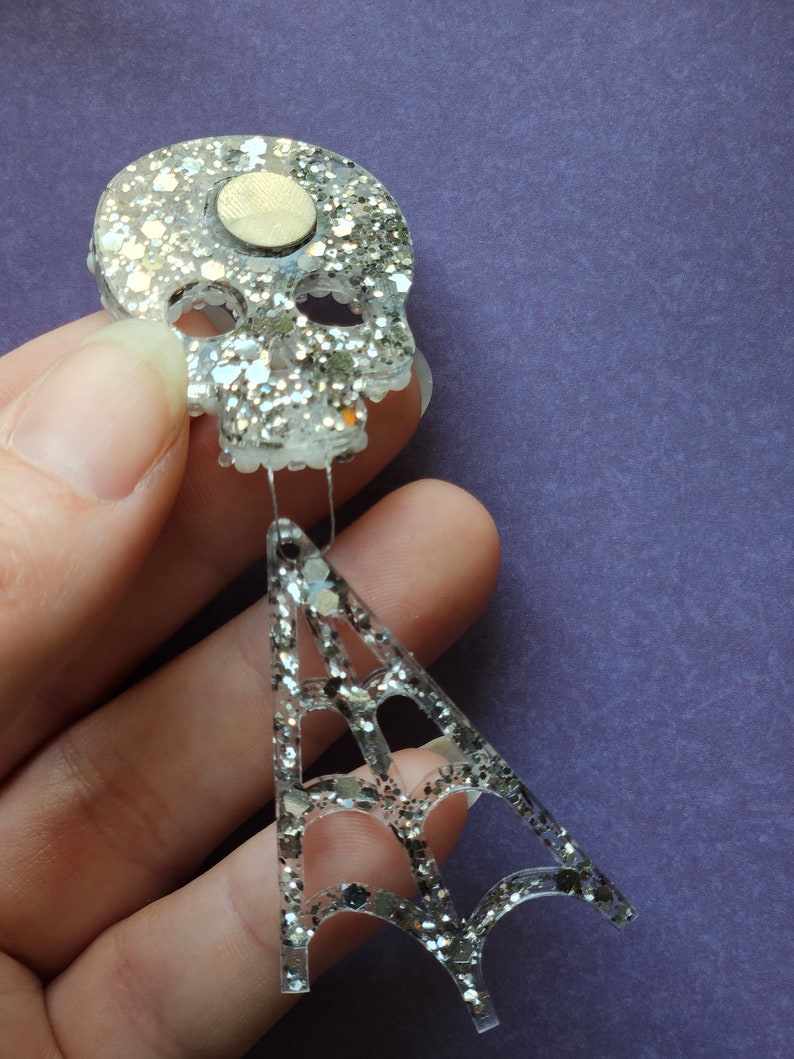 White Beaded Skull Refrigerator Magnet, Emo School Locker Accessories ...
