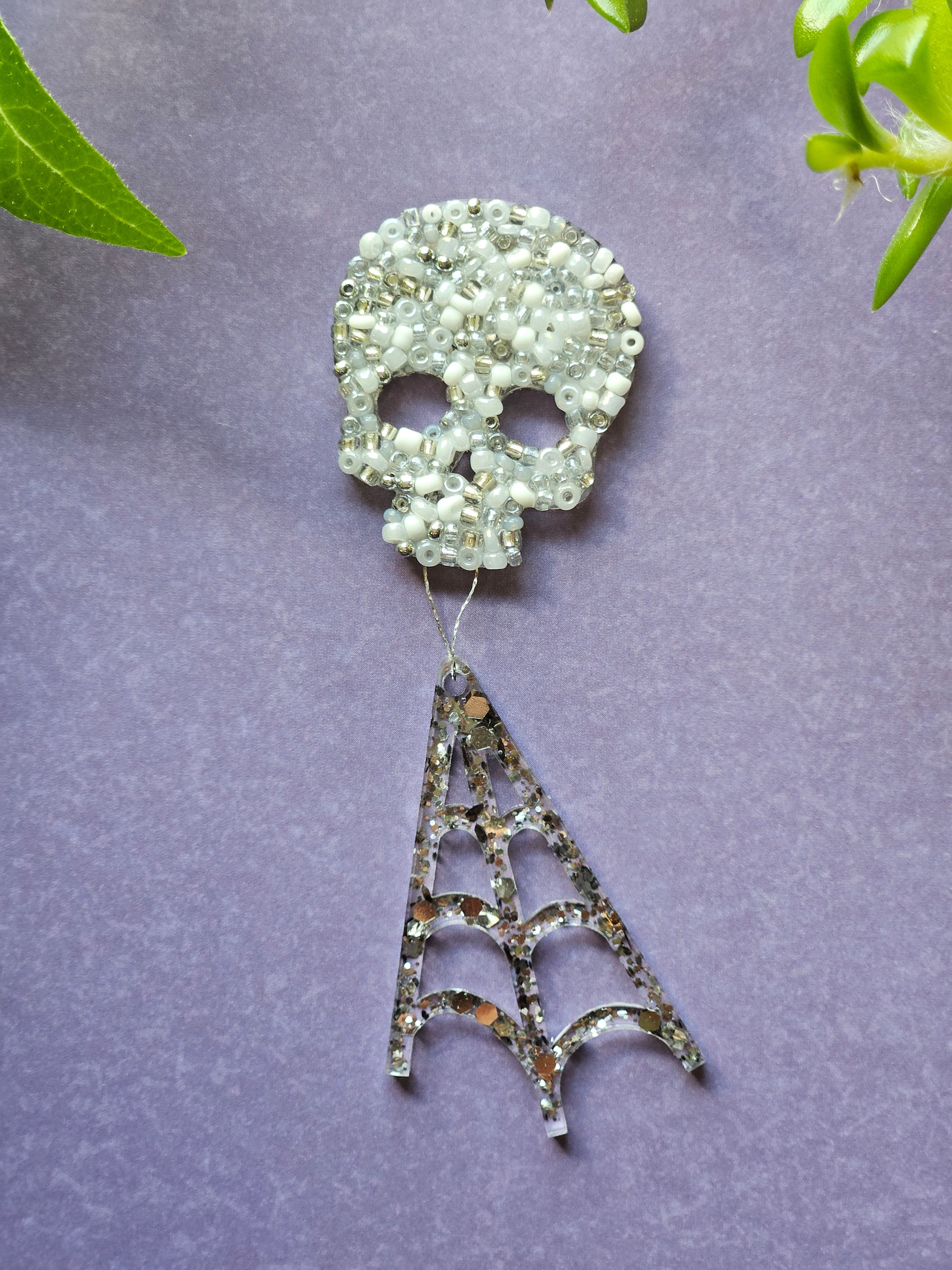 White Beaded Skull Refrigerator Magnet, Emo School Locker Accessories ...
