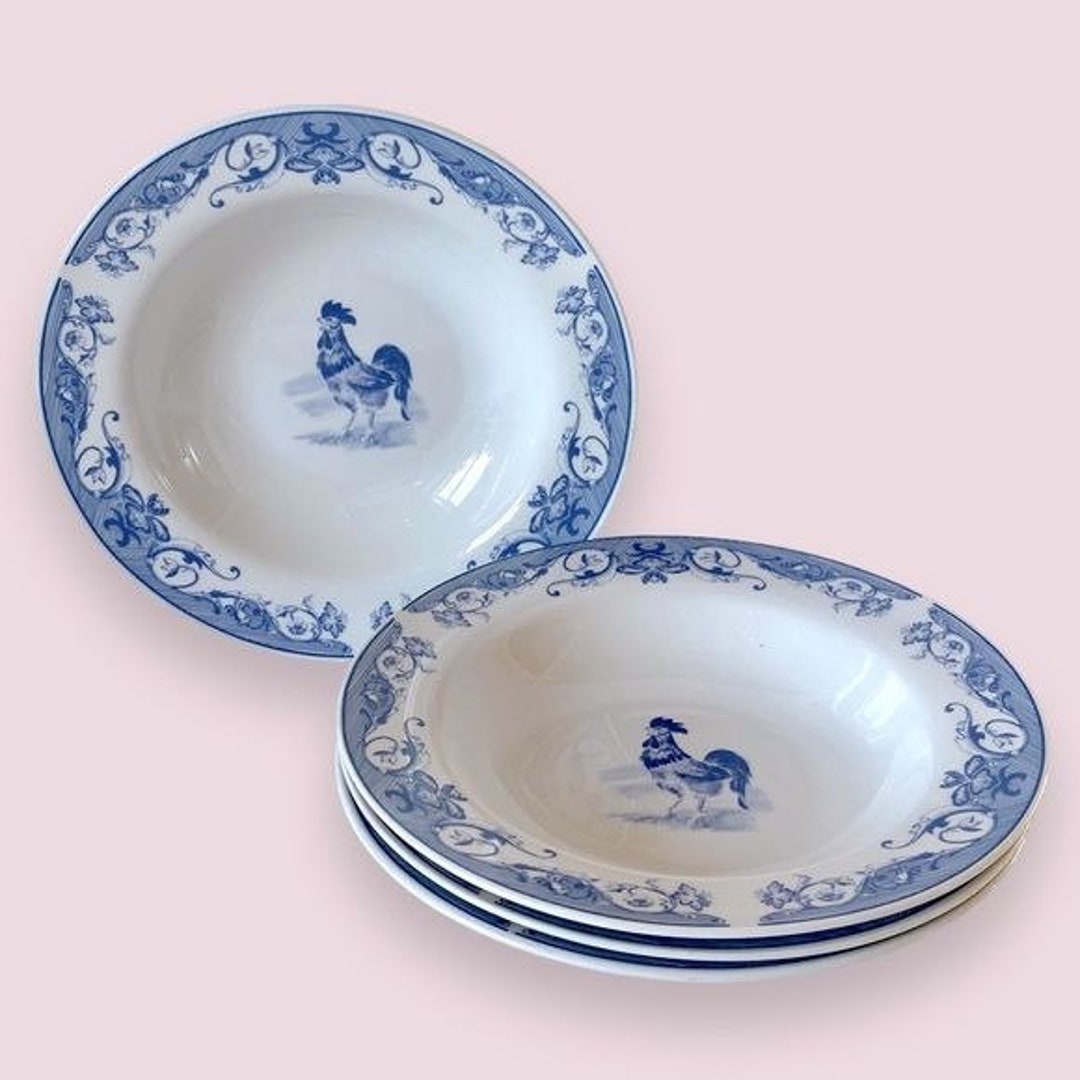 Rooster Cereal/Soup Bowl 16.9 Oz Blue and White