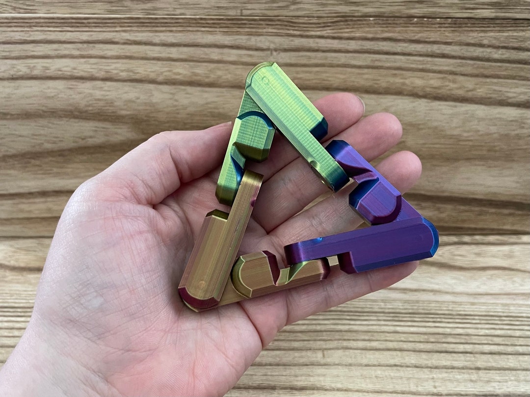 3D Printed Infinity Flip Fidget Custom Color | Flexible Sensory Desk ...