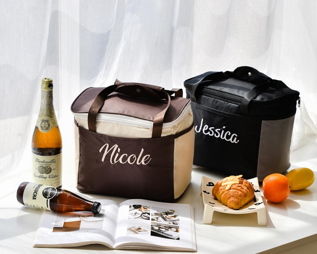 Personalized Embroidered Insulated Lunch Bag. Suitable for Picnics ...