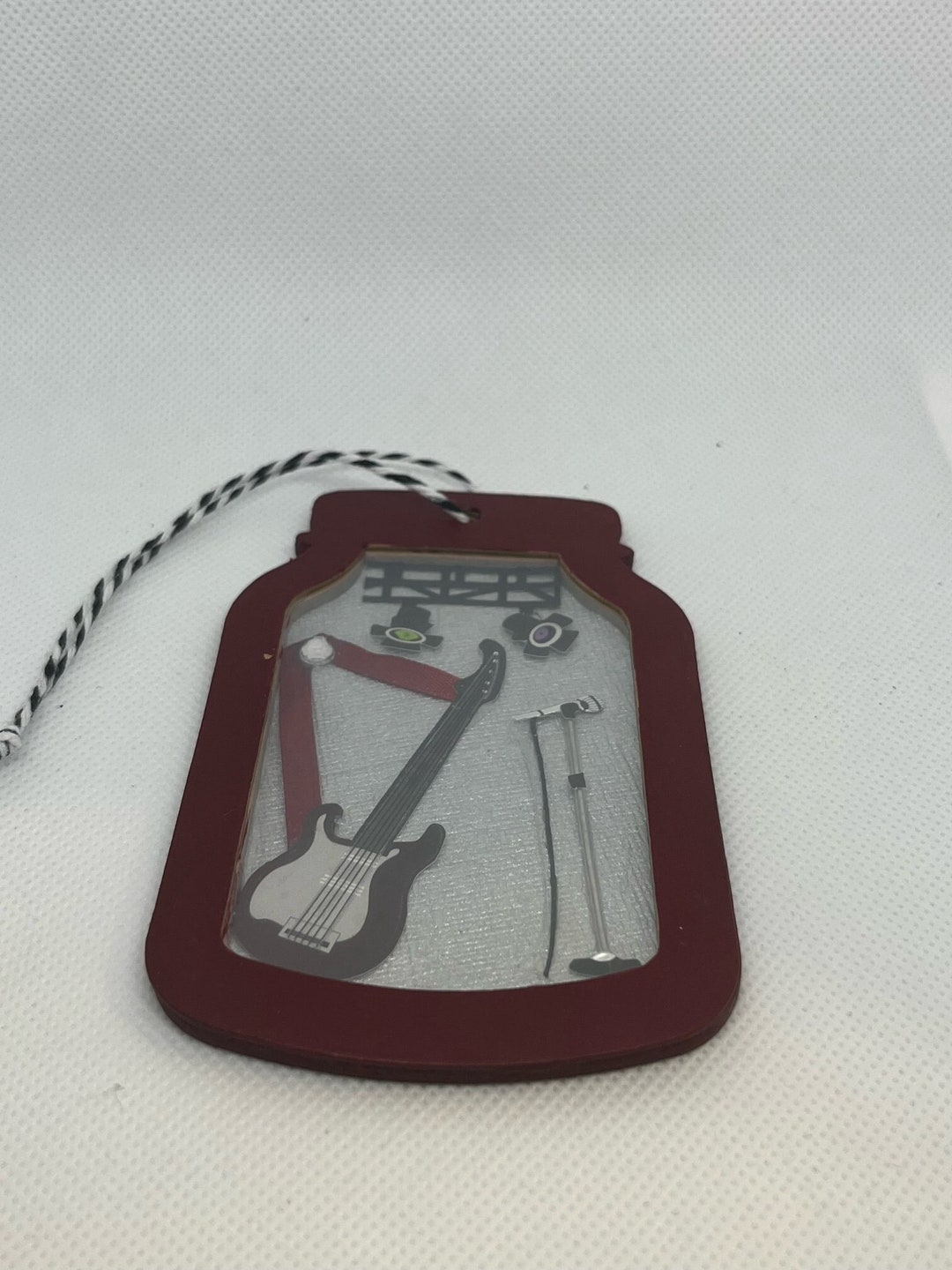 Guitar & Mic Tag - Etsy