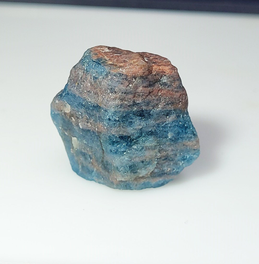 89.00 Ct Natural Blue Apatite Rough Gemstone - Etsy