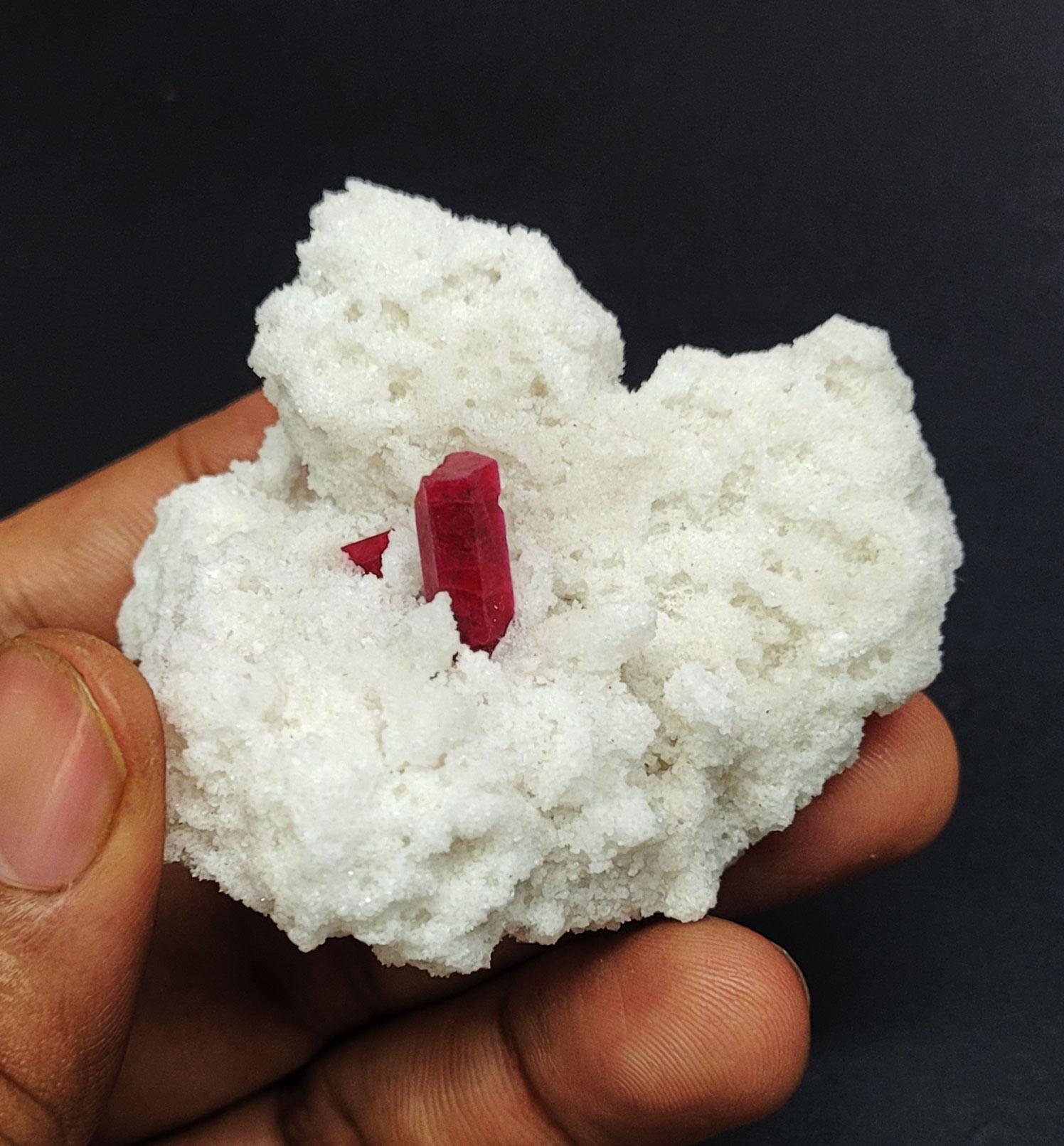 303.00 CT Natural Bixbite Red Emerald Beryl Rough/ Bixbite Specimens ...
