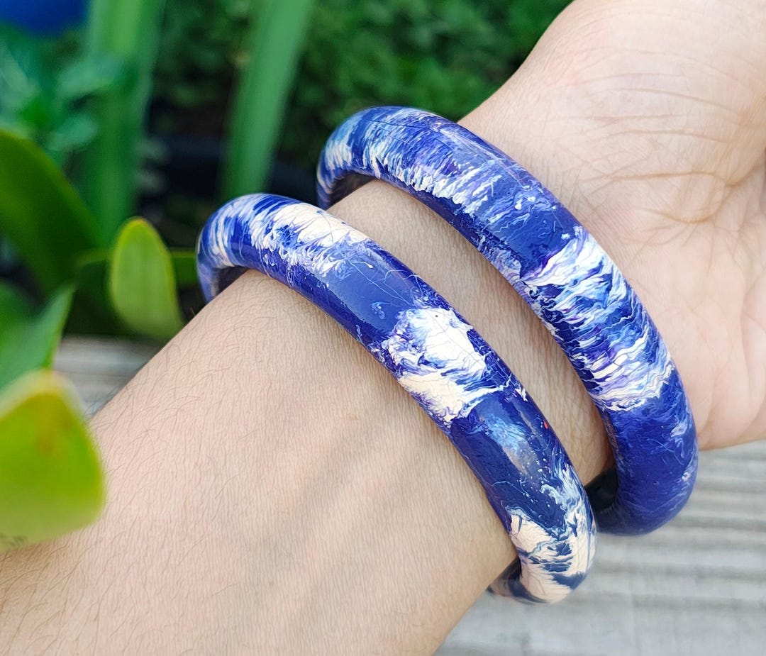 Handmade Indian Lac Bangle: Blue & White Traditional Design - Etsy