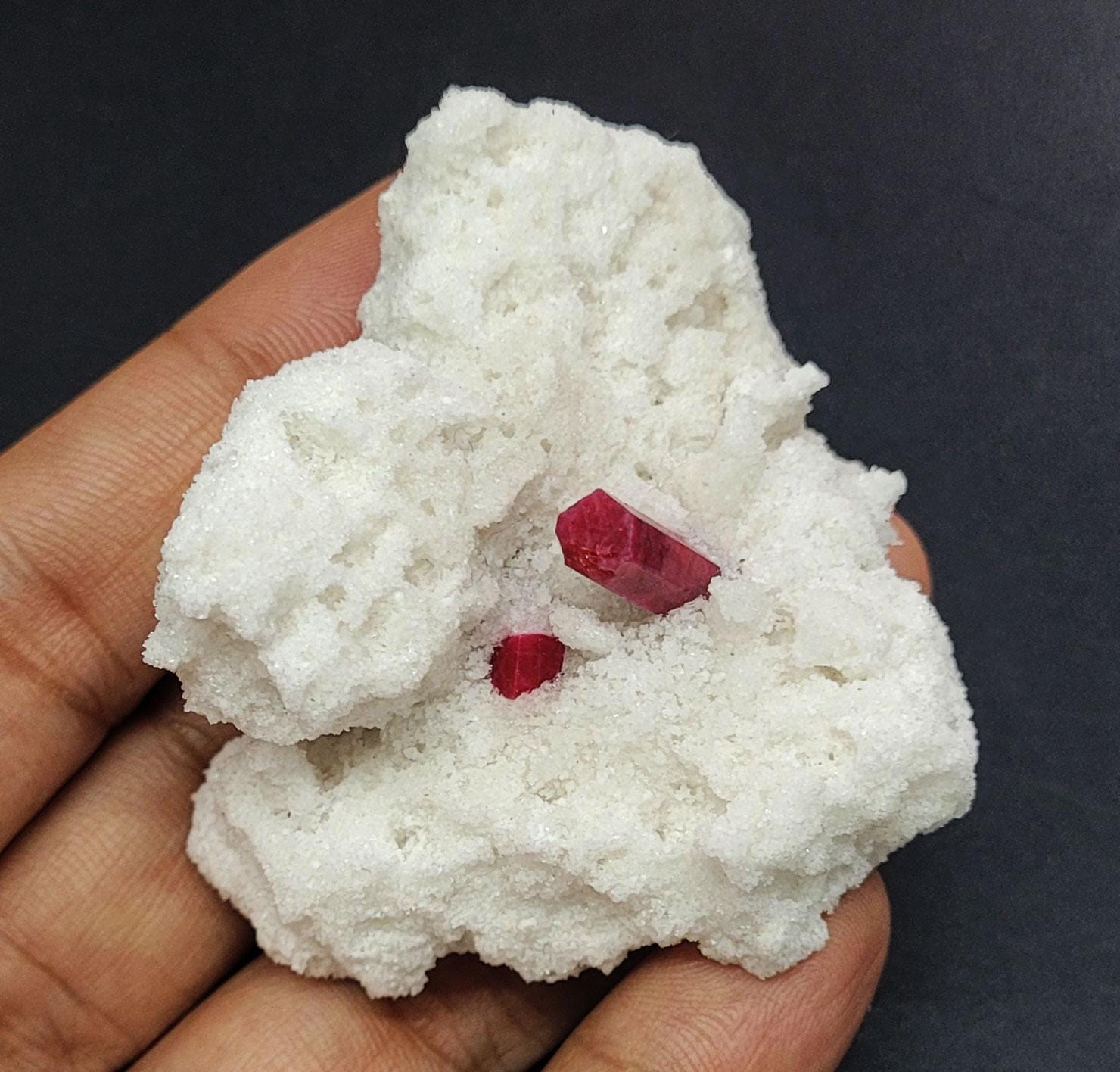 303.00 CT Natural Bixbite Red Emerald Beryl Rough/ Bixbite Specimens ...