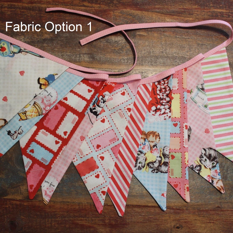 Valentine Bunting - Etsy