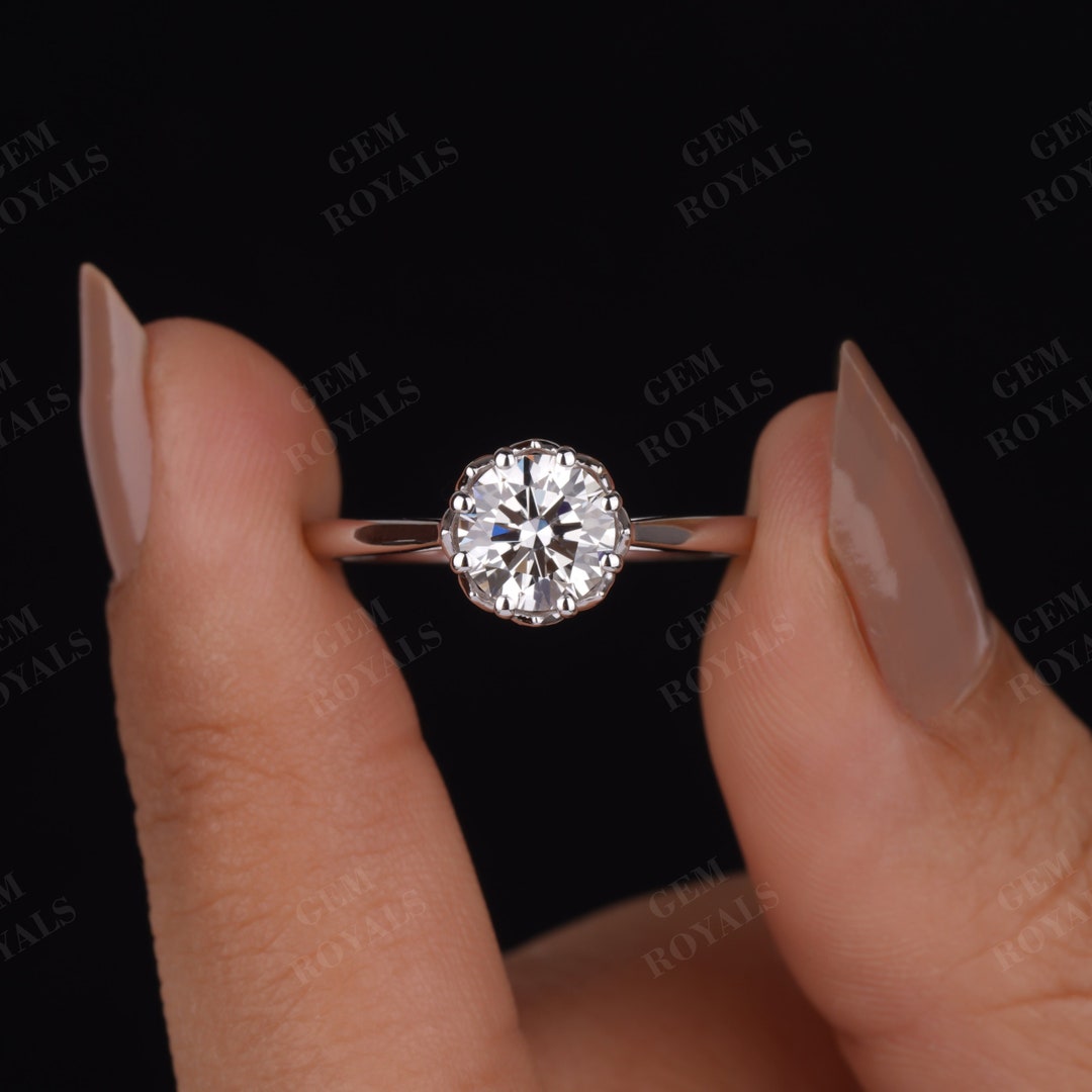 1 CT Solitaire Diamond Engagement Ring 14K Gold Lab Grown Diamond Ring ...