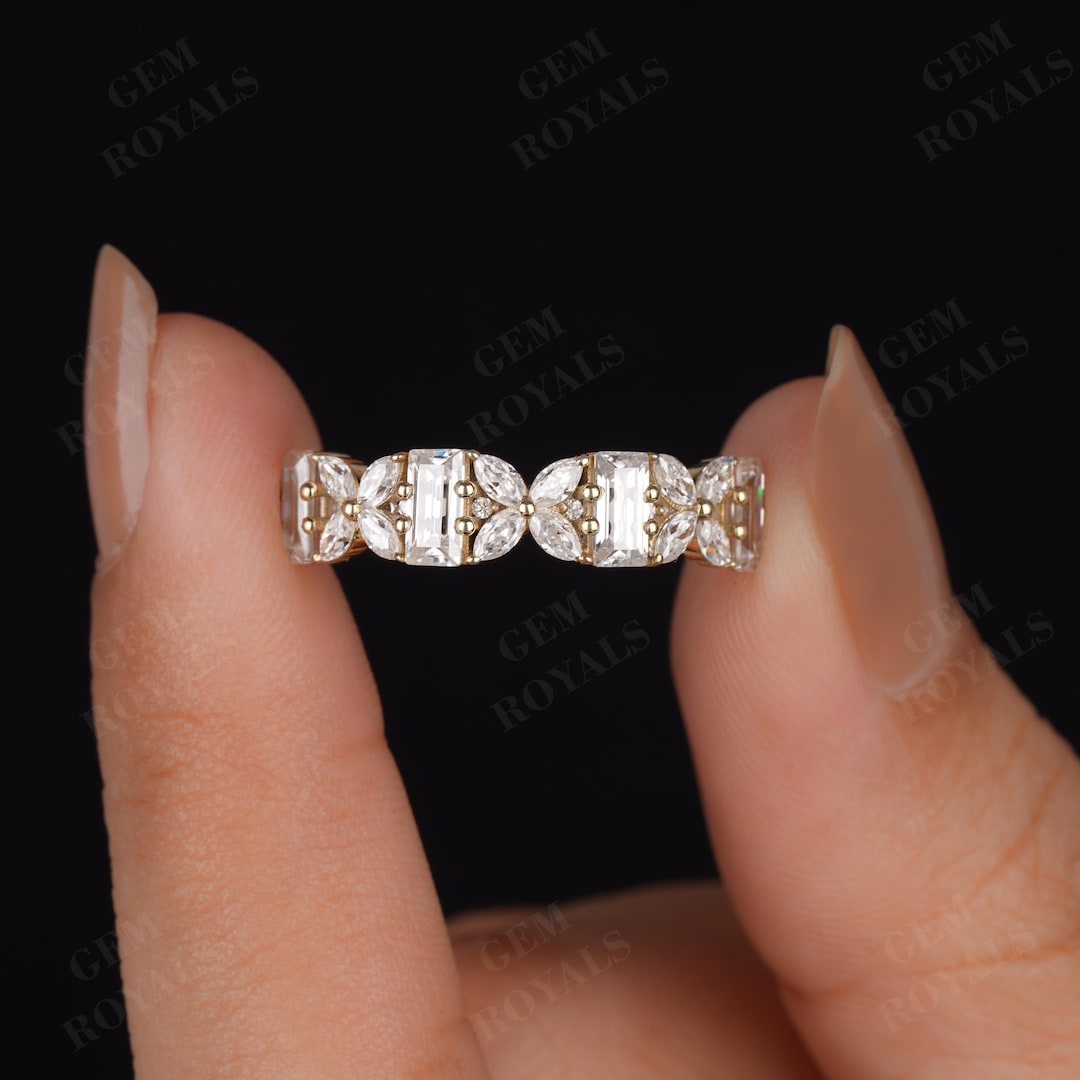 Art Deco Diamond Wedding Band, 14K Gold Floral Leaf Ring - Etsy