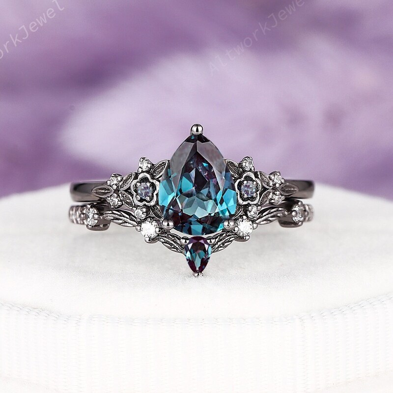 Witchy Engagement Ring - Etsy