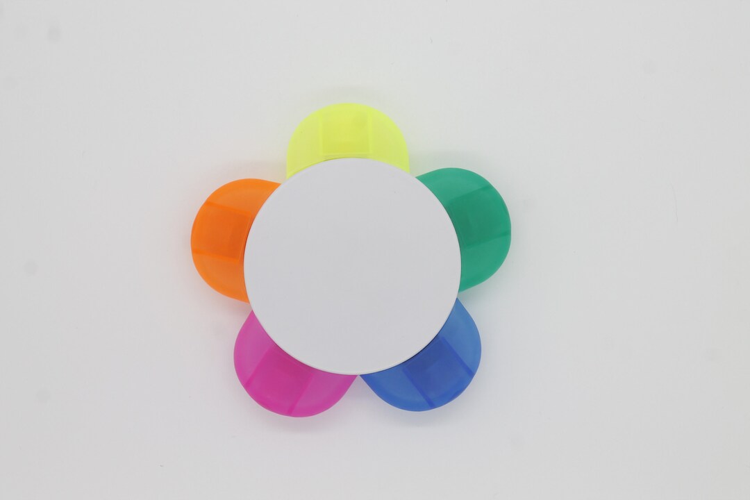 Any Name Personalised Highlighter 5 Colours Flower Christmas Valentines ...