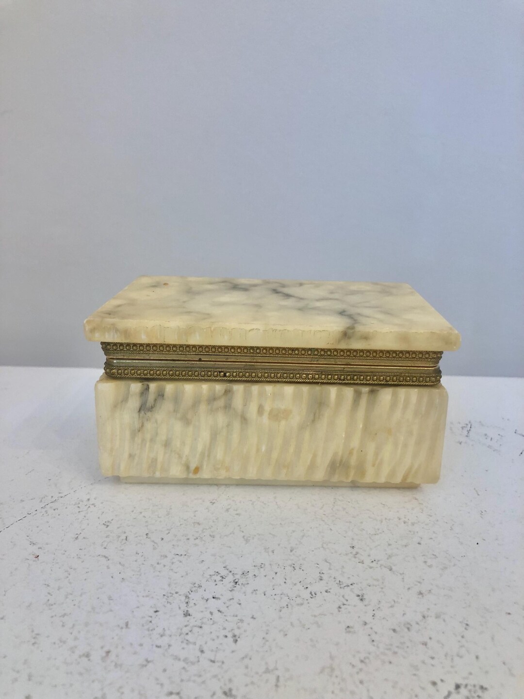 Mid Century Italian off White Alabaster Jewellery Box, Vintage Romano ...