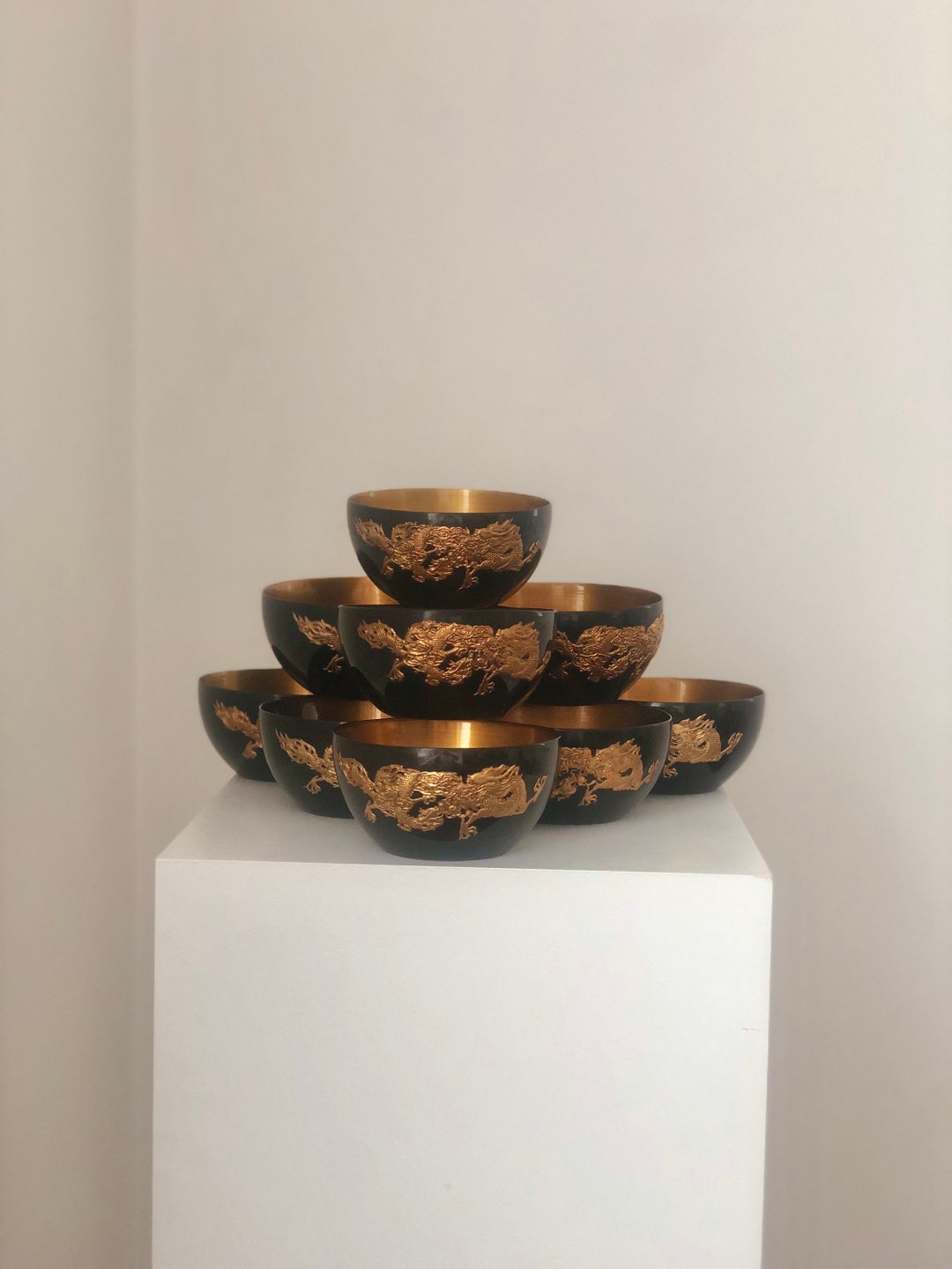 10-piece Vintage Chinese Black Lacquered Bowls With Gold Dragon ...