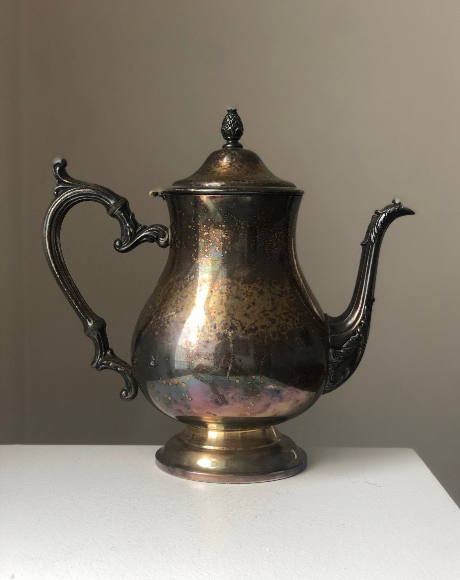 Vintage WM Rogers Silver Tea Pot, Old Style Silver Coffee Pot ...