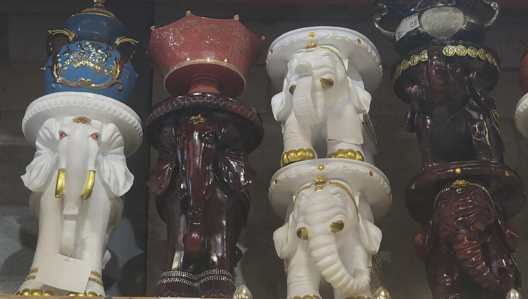 Elephant Pedestal Para IFA or Santo Oricha Pedestal Elefante Para Santo ...