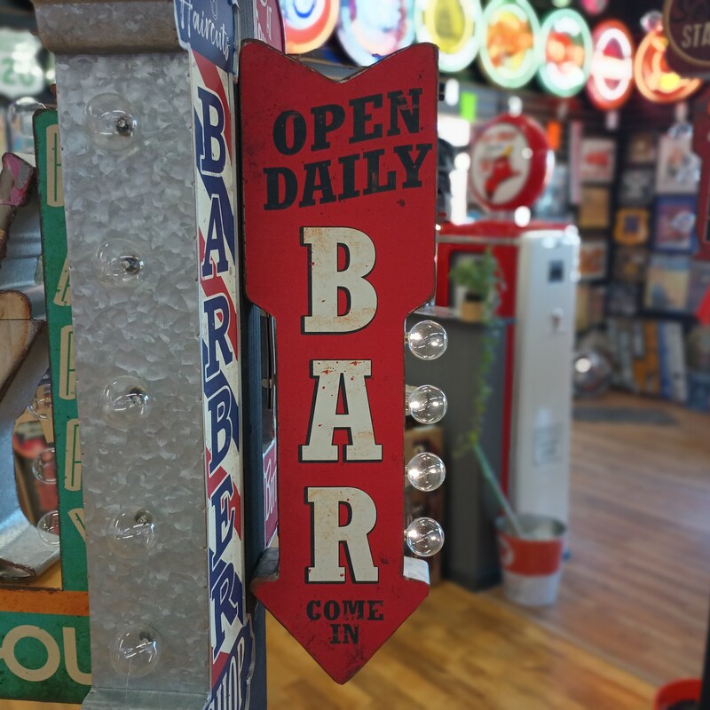 Lighted Arrow Sign - Etsy