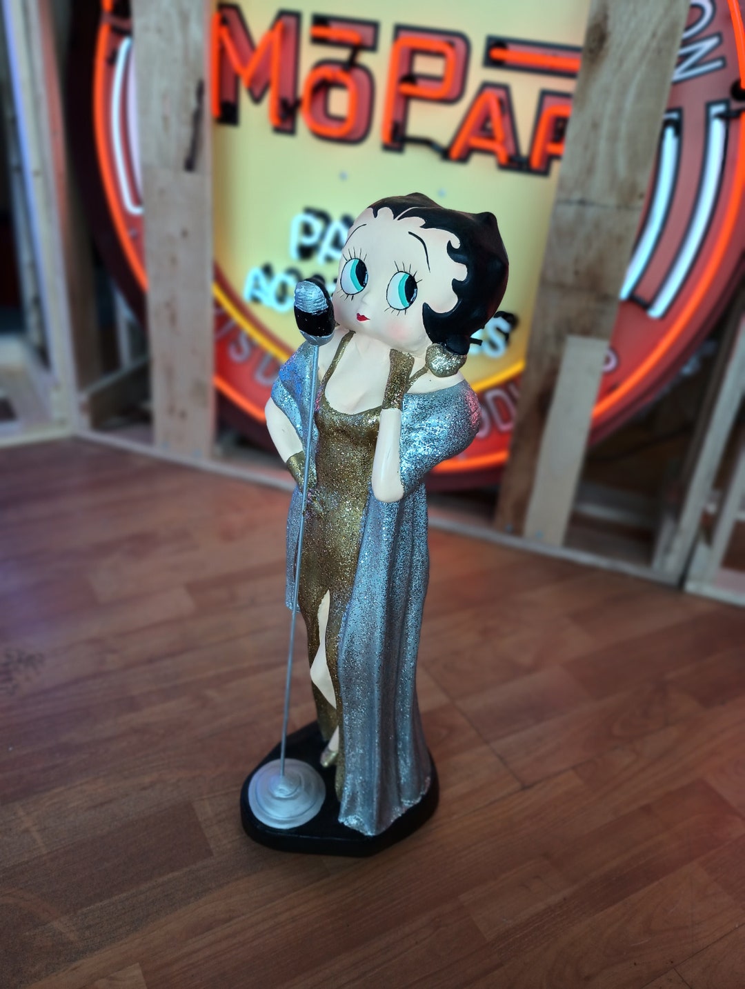 22 Betty Boop Tabletop Statue Betty Boop Singer Statues Hollywood