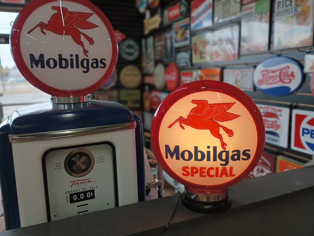 Mobilgas Special Gas Pump Globe WITH OR WITHOUT Light Base Mobil Gas ...