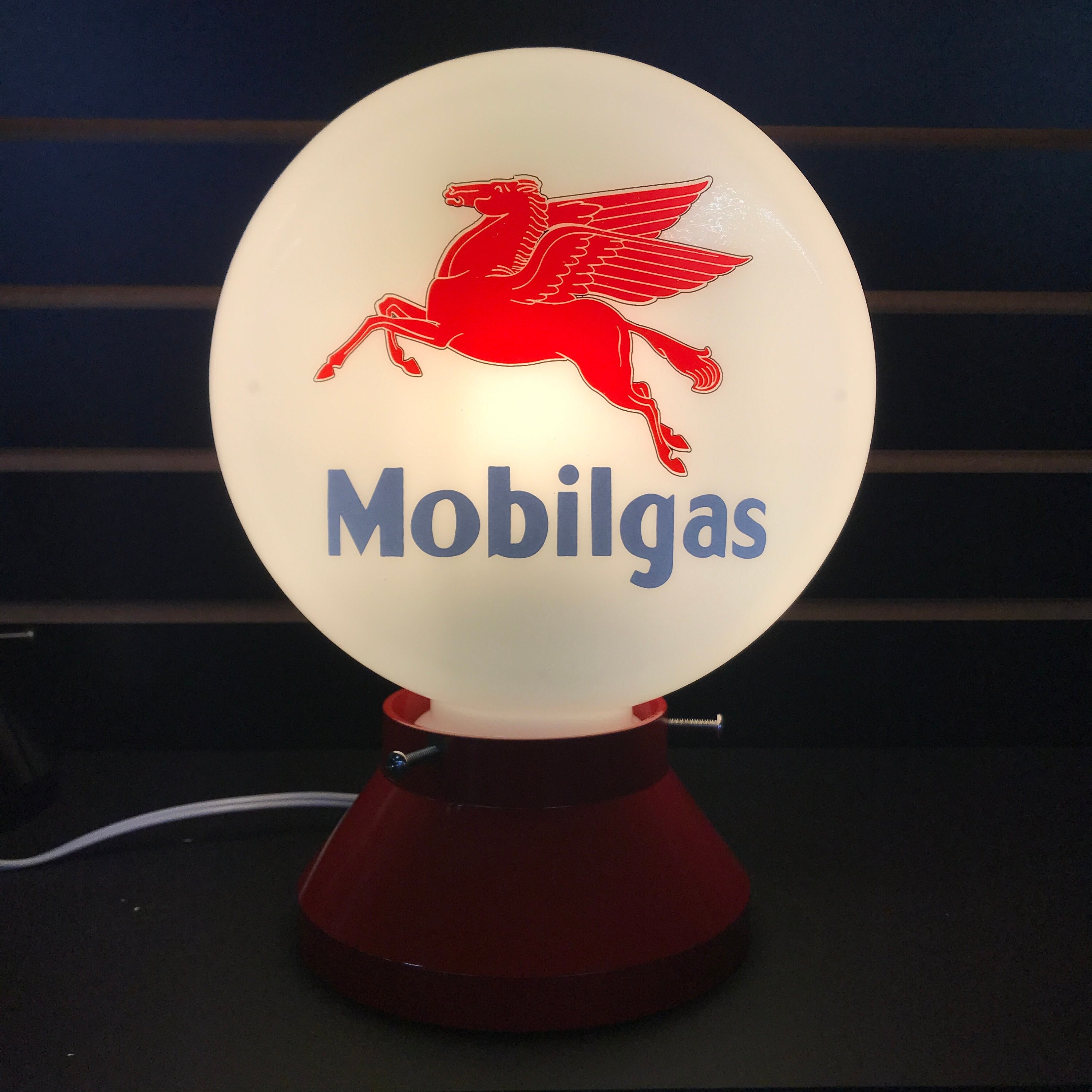 Mobil Pegasus Logo