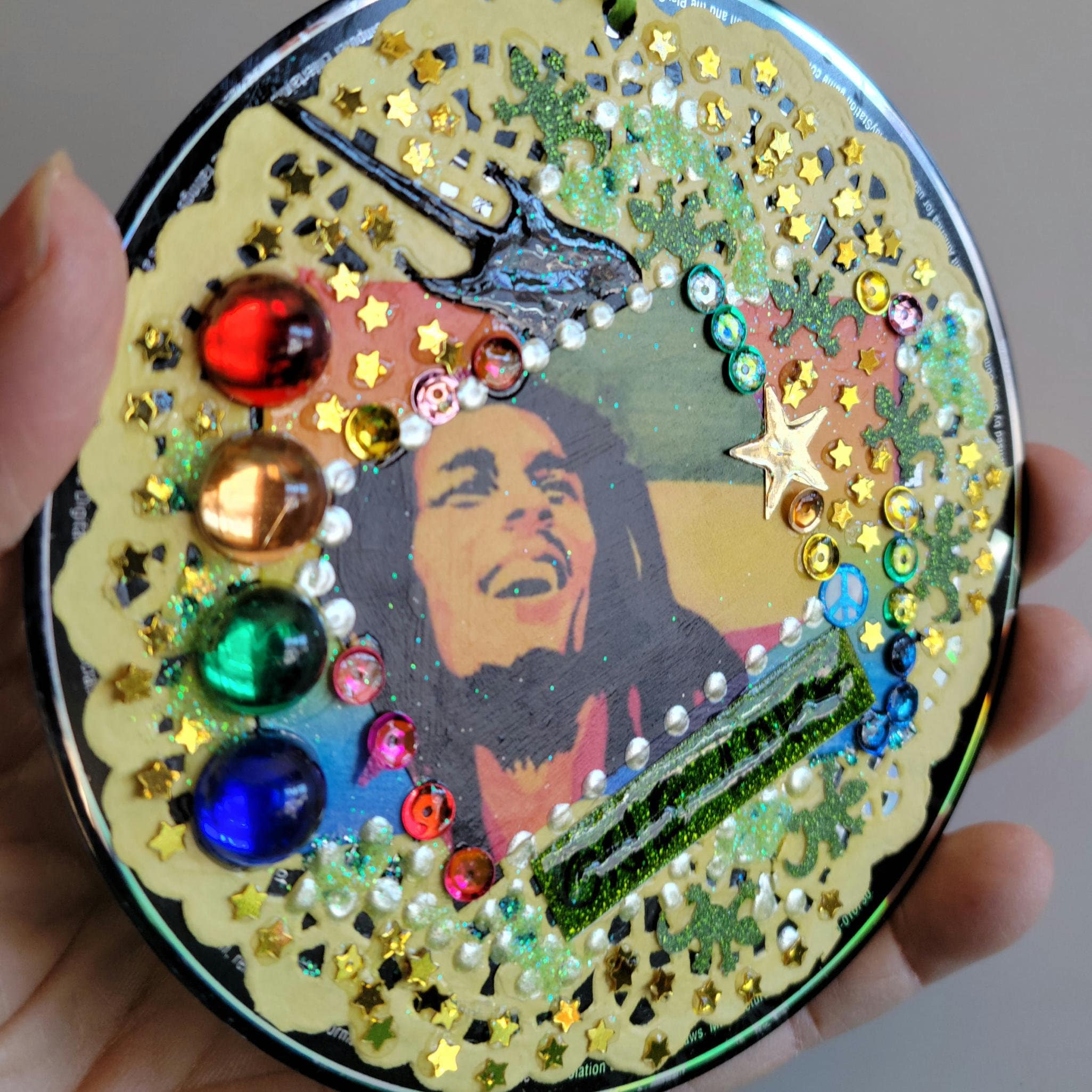 Bob Marley One Love Guitar Ornament, Upcycled CD Gift Tag, Bob Maley ...