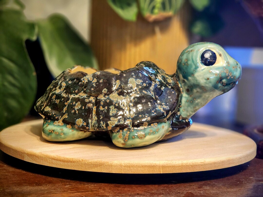 Sea Turtle Planter- Rare- Handmade-vintage Ceramics - Etsy