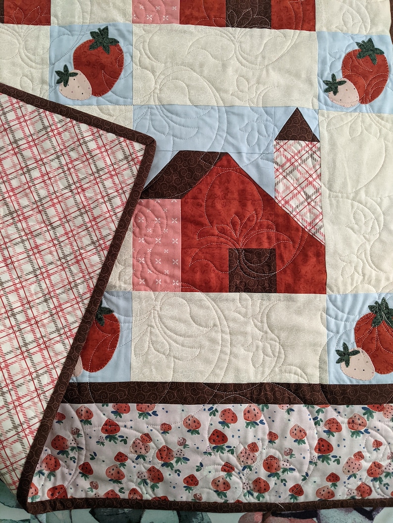 Homemade Farm and Country Quilt With Barns and Strawberries - Etsy